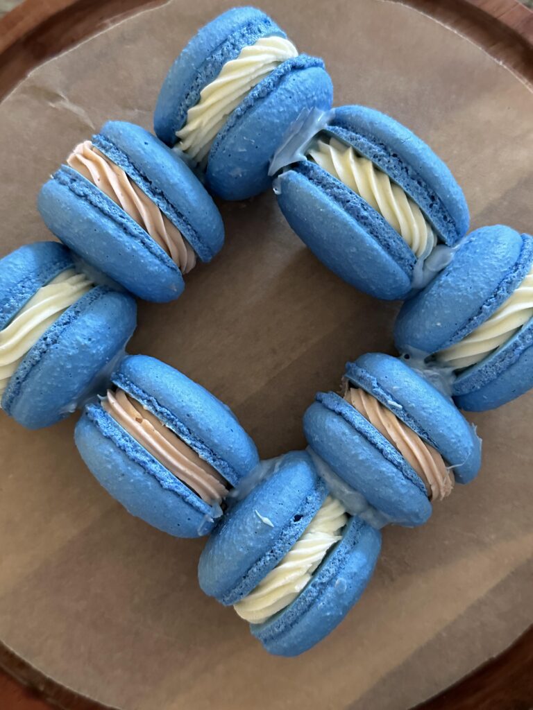 Building a macaron cube - Dining and Cooking