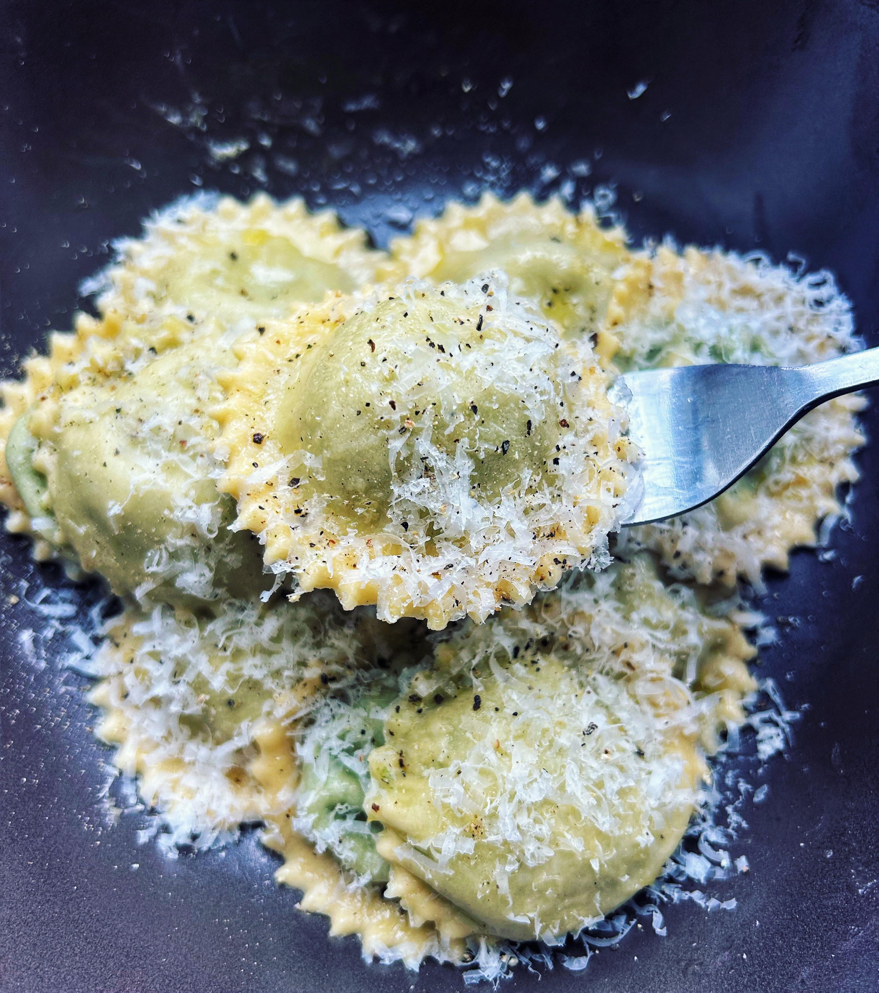 Ravioli / Spinach with Ricotta [homemade] - Dining and Cooking