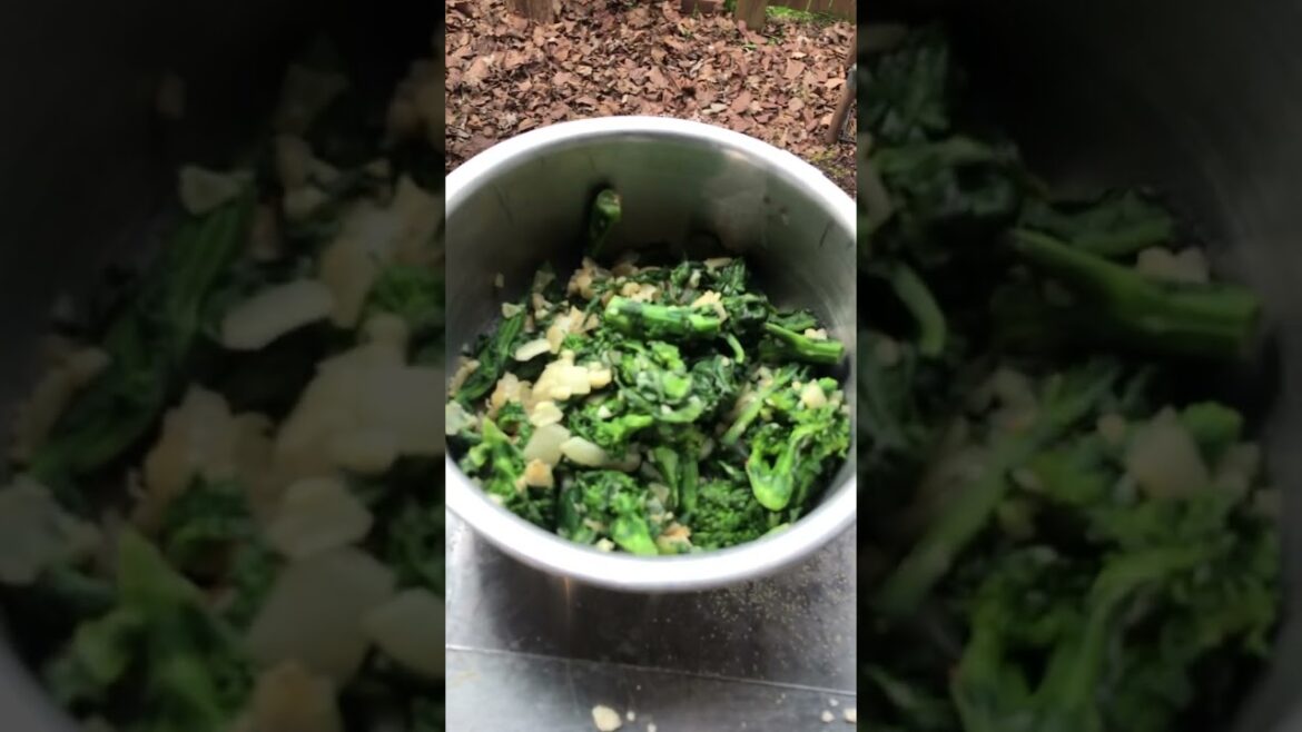 Sausage And broccoli Rabe Apizza! - Dining and Cooking