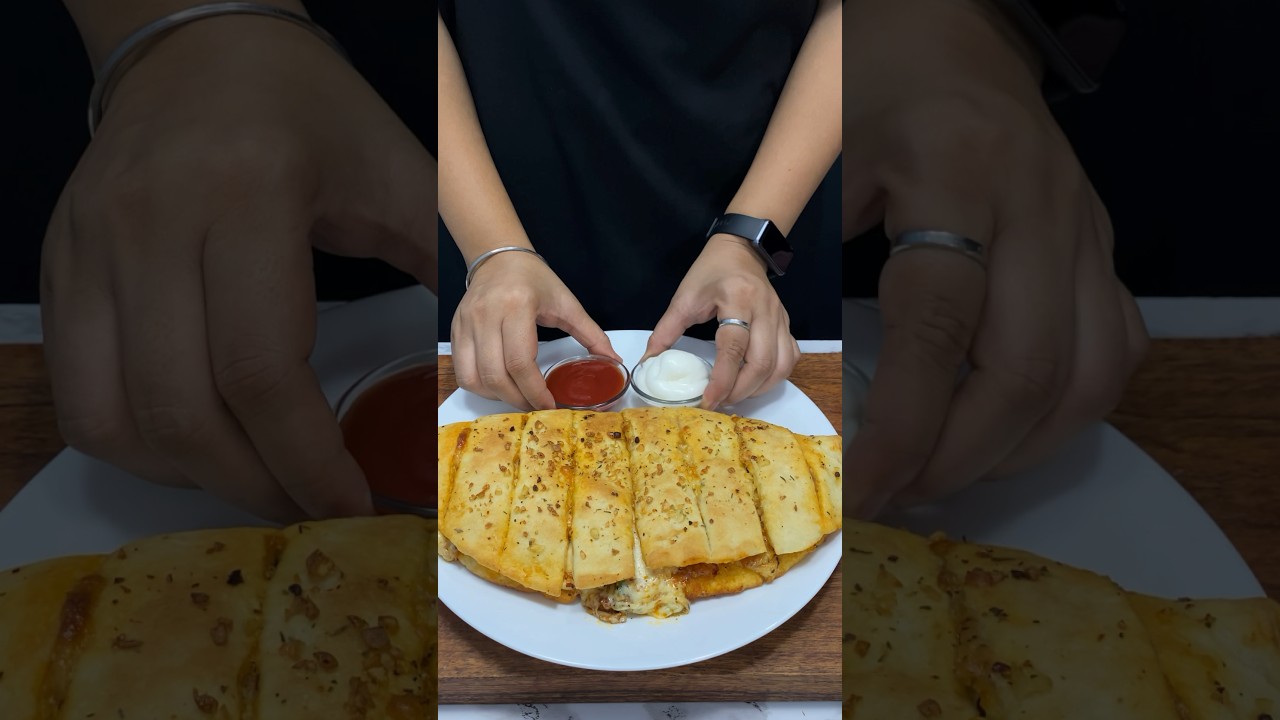 Cheesy Garlic Bread ASMR Cooking #shorts #food #cooking #asmr # ...