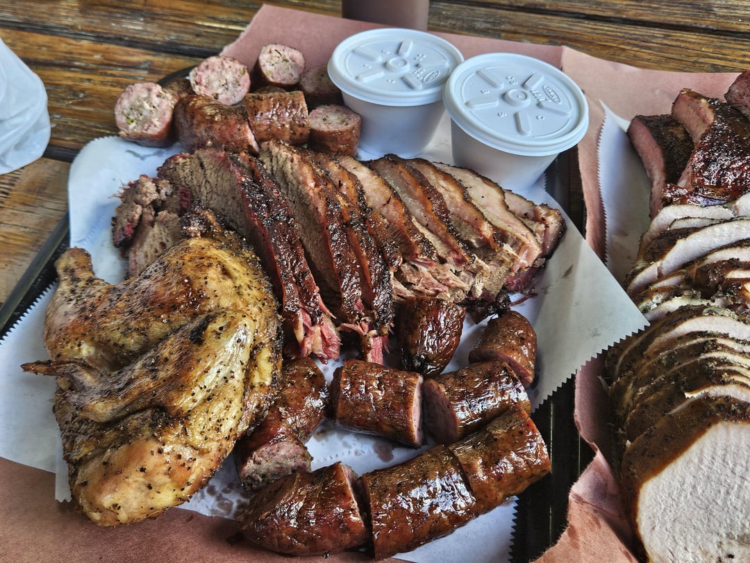 Snows BBQ Lexington Tx - Dining and Cooking