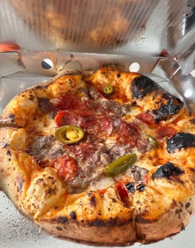 Estimation on this Wagyu Beef Pizza? - Dining and Cooking