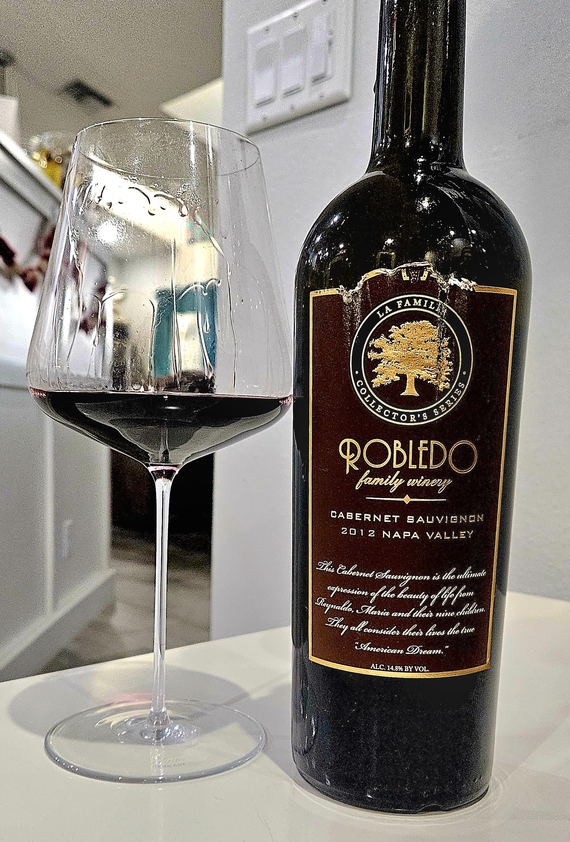 Robledo Family Winery Collector's Series Cabernet Sauvignon 2012, Napa ...