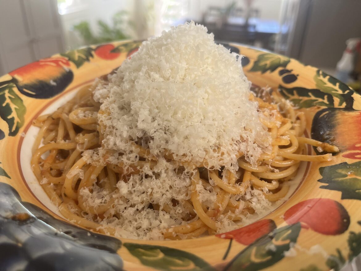 [Homemade] Parmesan cheese with spaghetti and homemade tomato sauce ...