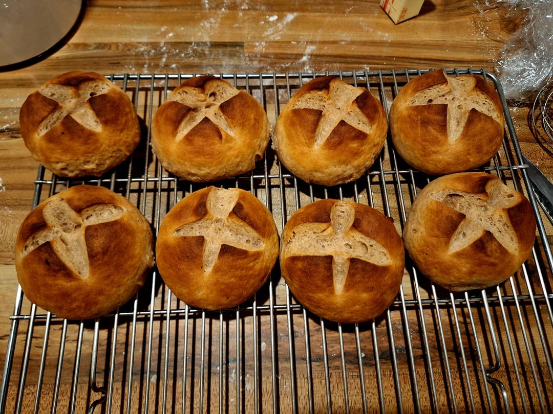 Weck, that is to say, rolls - Dining and Cooking