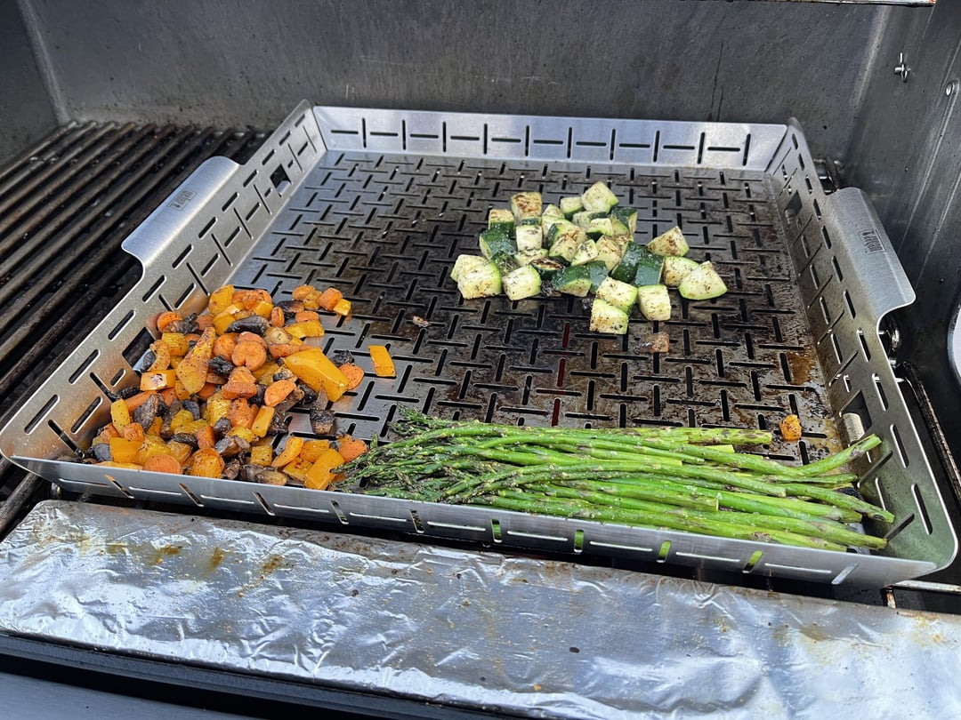 Weber crafted roasting basket- first cook - Dining and Cooking