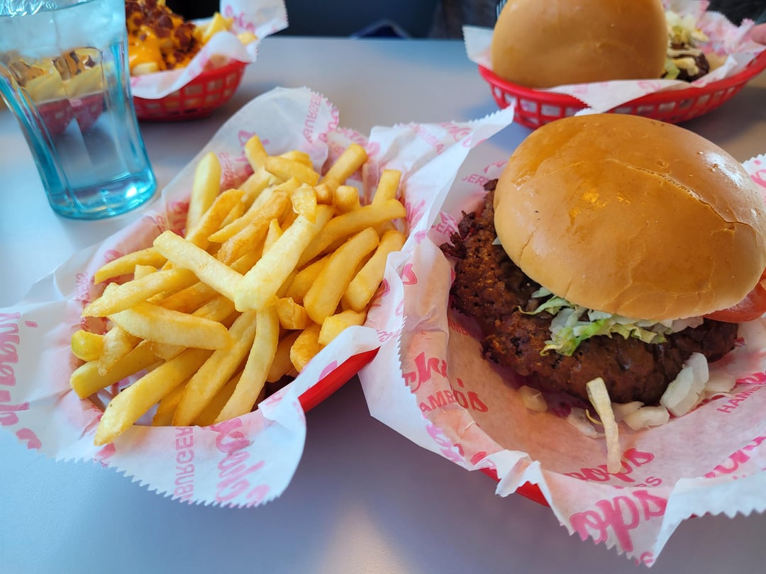 Local Northwest Indiana burger chain, Schoops - Dining and Cooking