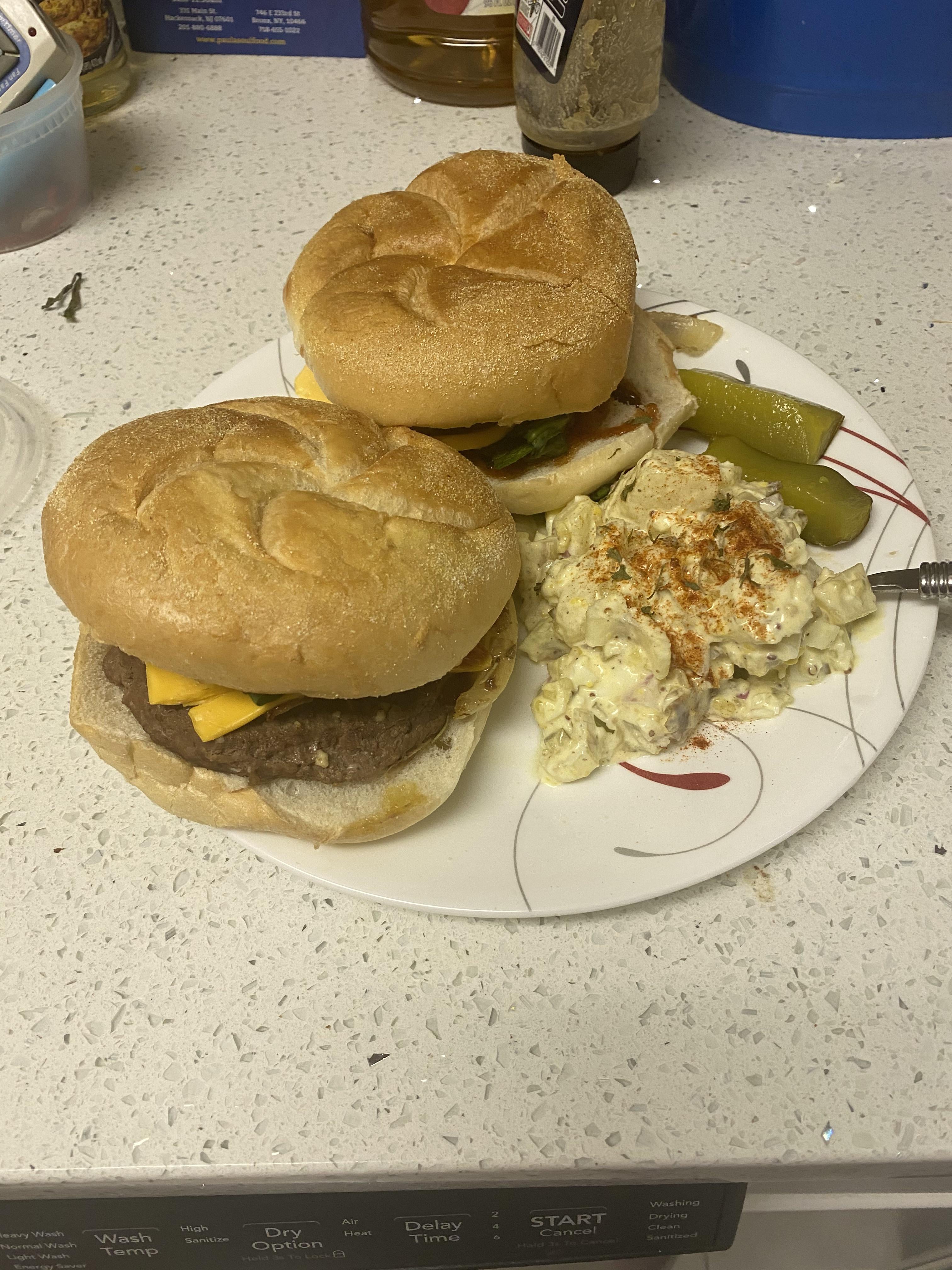 Cookout time - Dining and Cooking