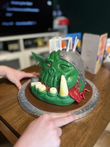 My partner made this Warhammer 40K themed cake for her 16 year old son ...