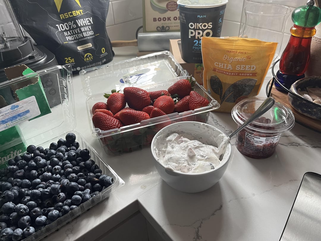 332 kcal+38g Protein - Dining and Cooking