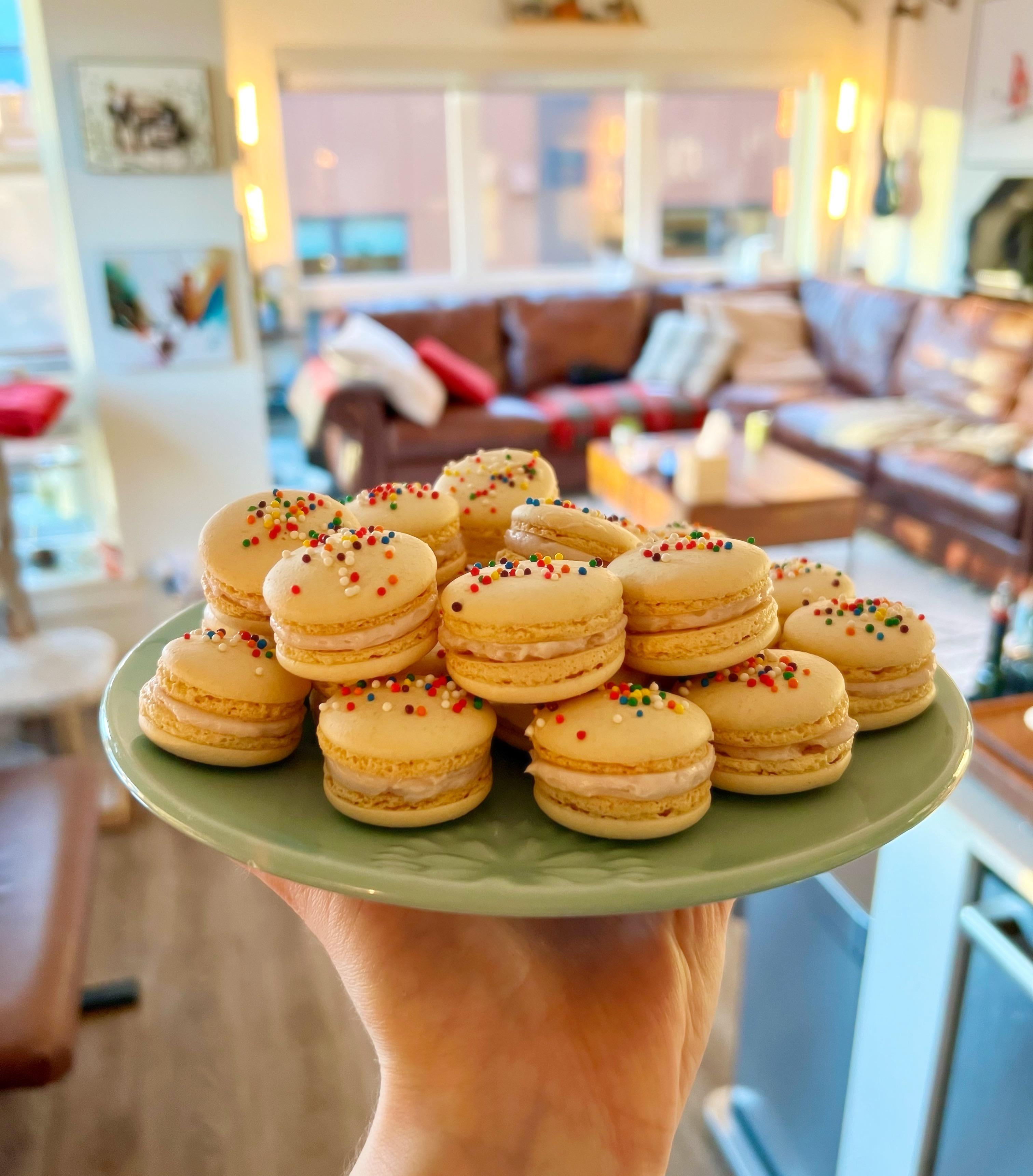 First macarons since moving into the new apartment - Dining and Cooking