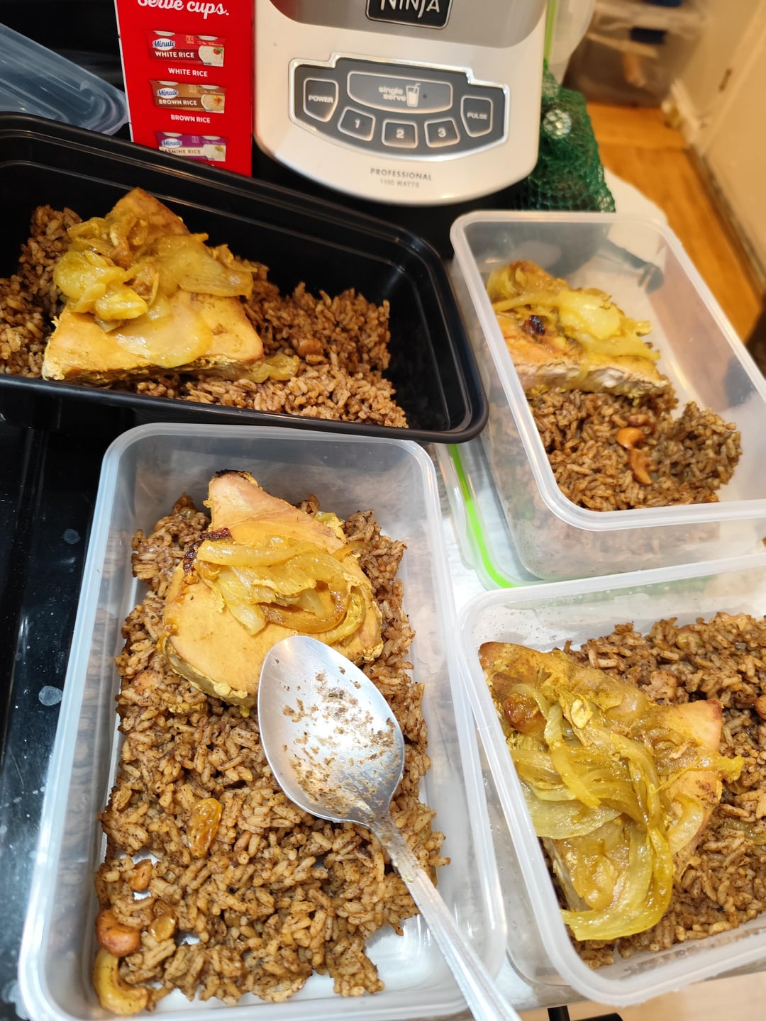 She tuna steak with ric - Dining and Cooking