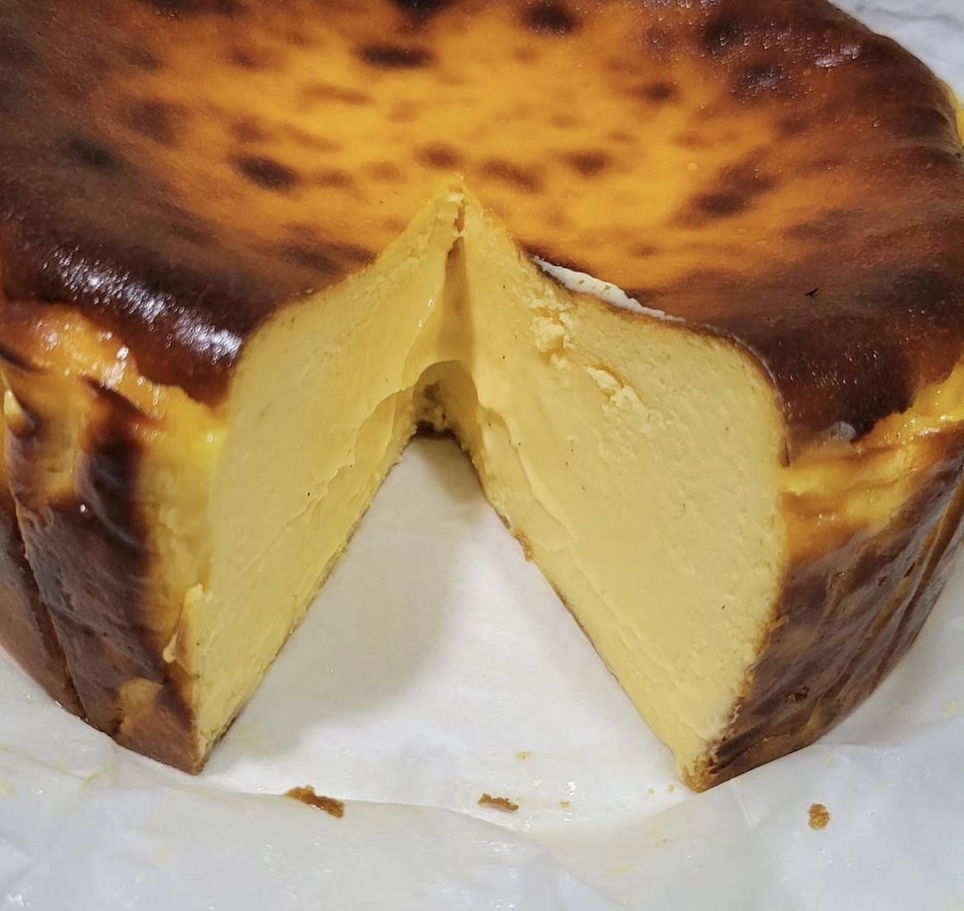 Basque Cheesecake - Dining and Cooking