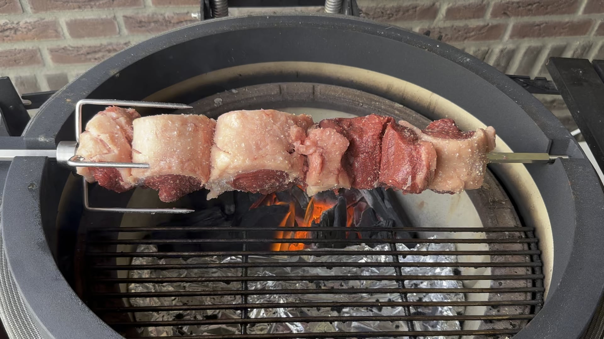 Rodizio style picanha - Dining and Cooking