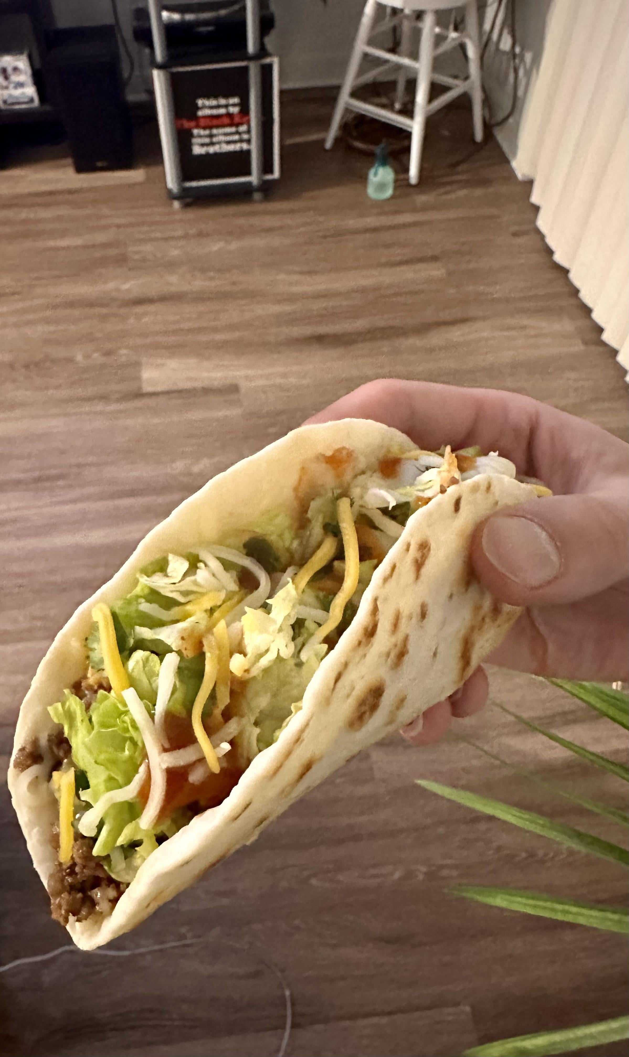 Ground beef white people taco - Dining and Cooking