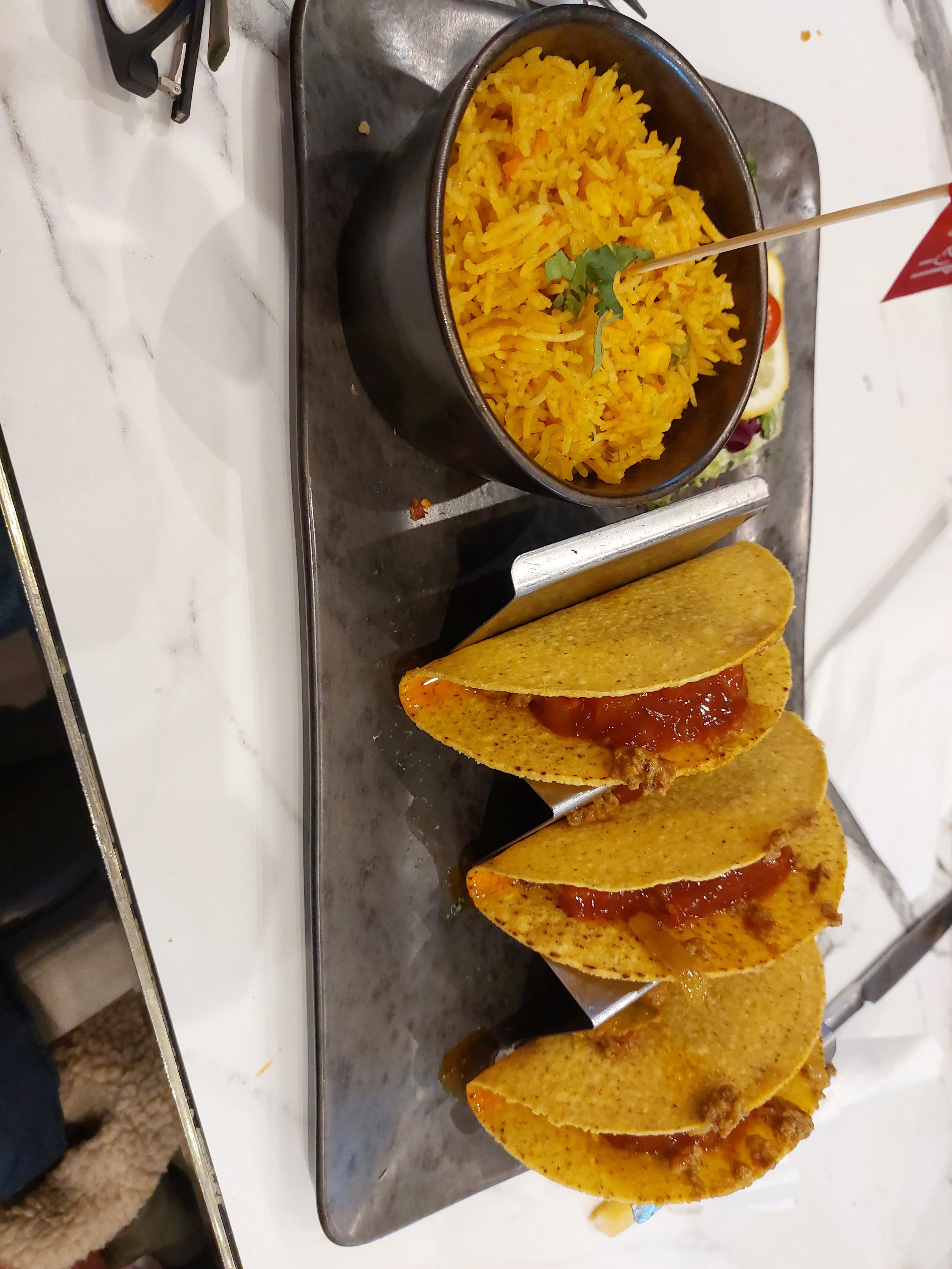 Chickaros UK beef tacos and rice - Dining and Cooking