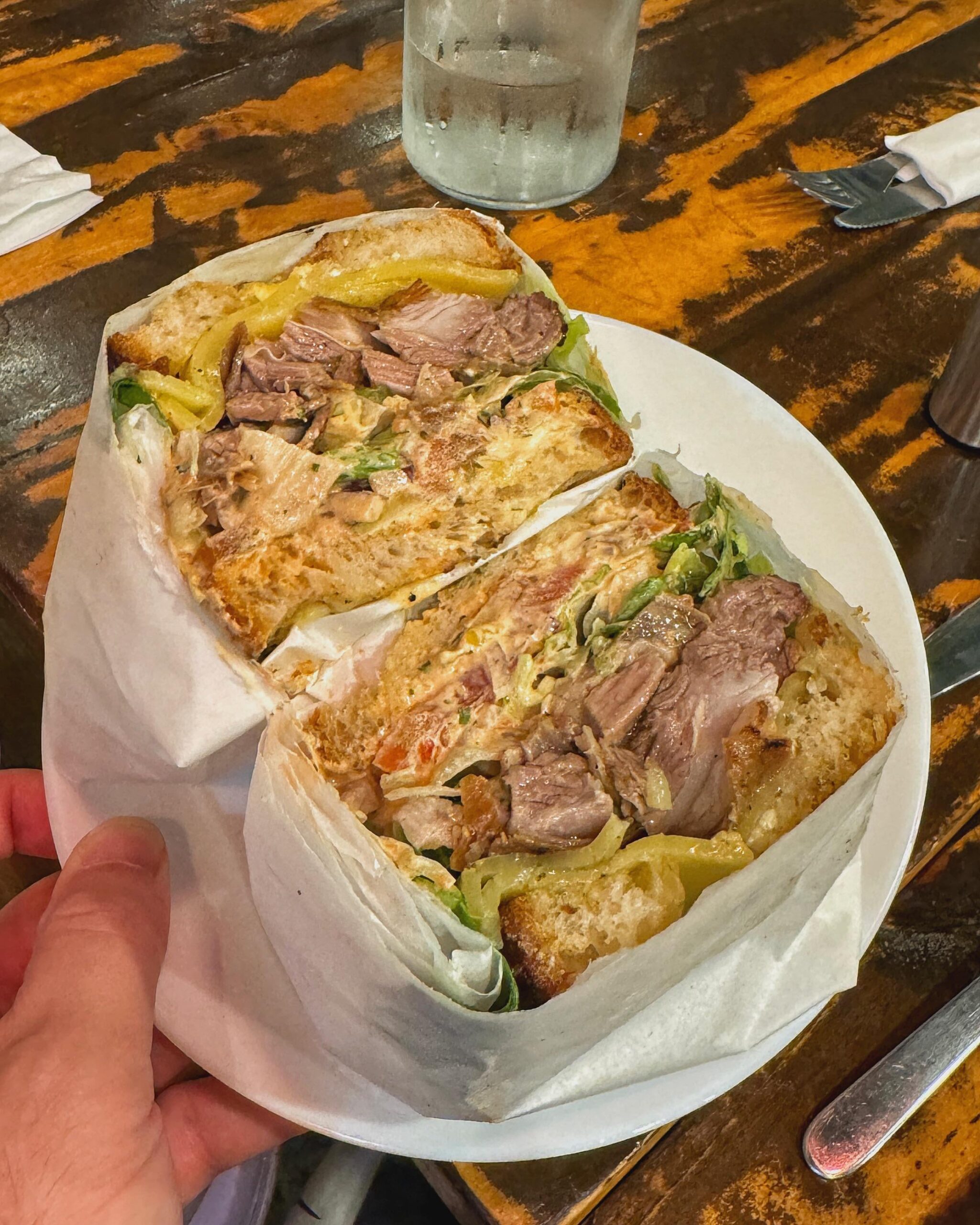 [I Ate] A Grilled Lamb Sandwich - Dining and Cooking