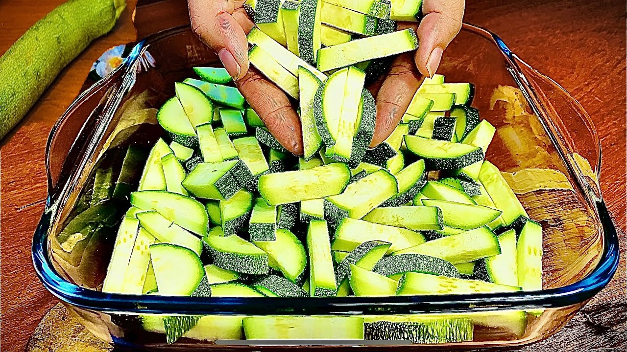 This zucchini recipe is so delicious that I can make it almost every ...