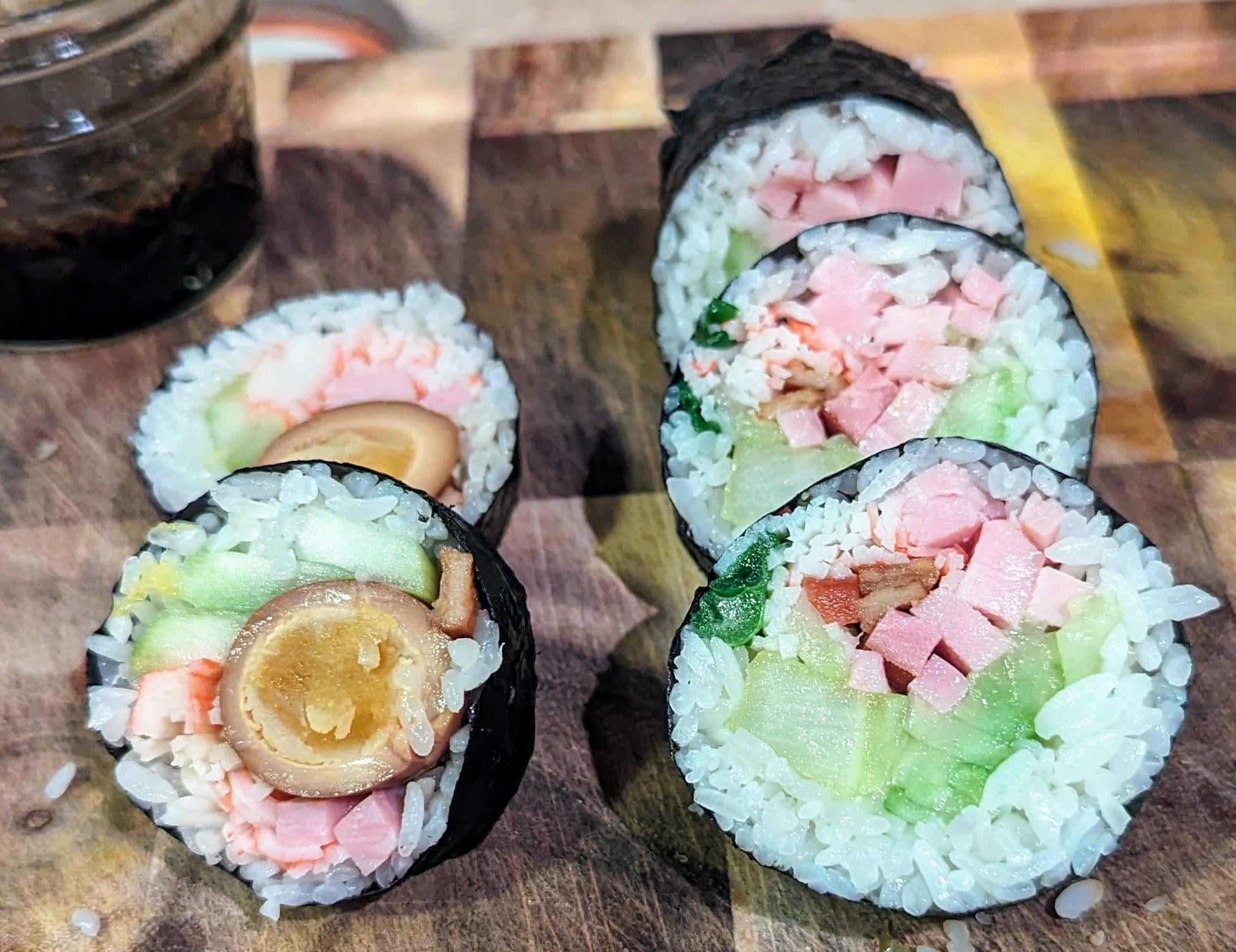Quail Egg and Ham Gimbap - Dining and Cooking