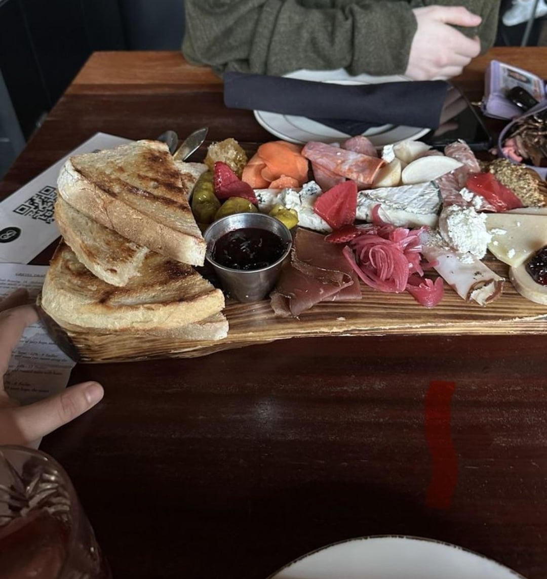 Gretel was so good I almost busted in my pants. - Dining and Cooking