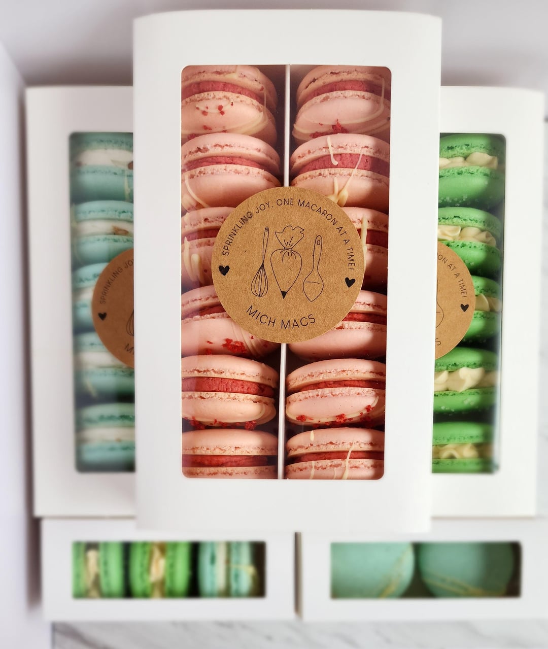 Macaron packaging - Dining and Cooking