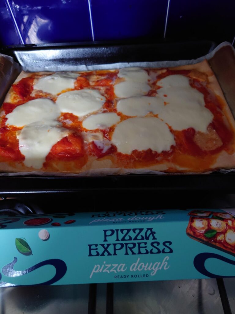 Pizza with homemade tomato sauce using pizza express dough. - Dining ...
