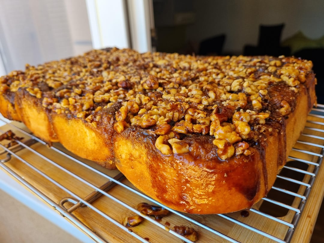 [Homemade] Walnut maple sticky buns - Dining and Cooking