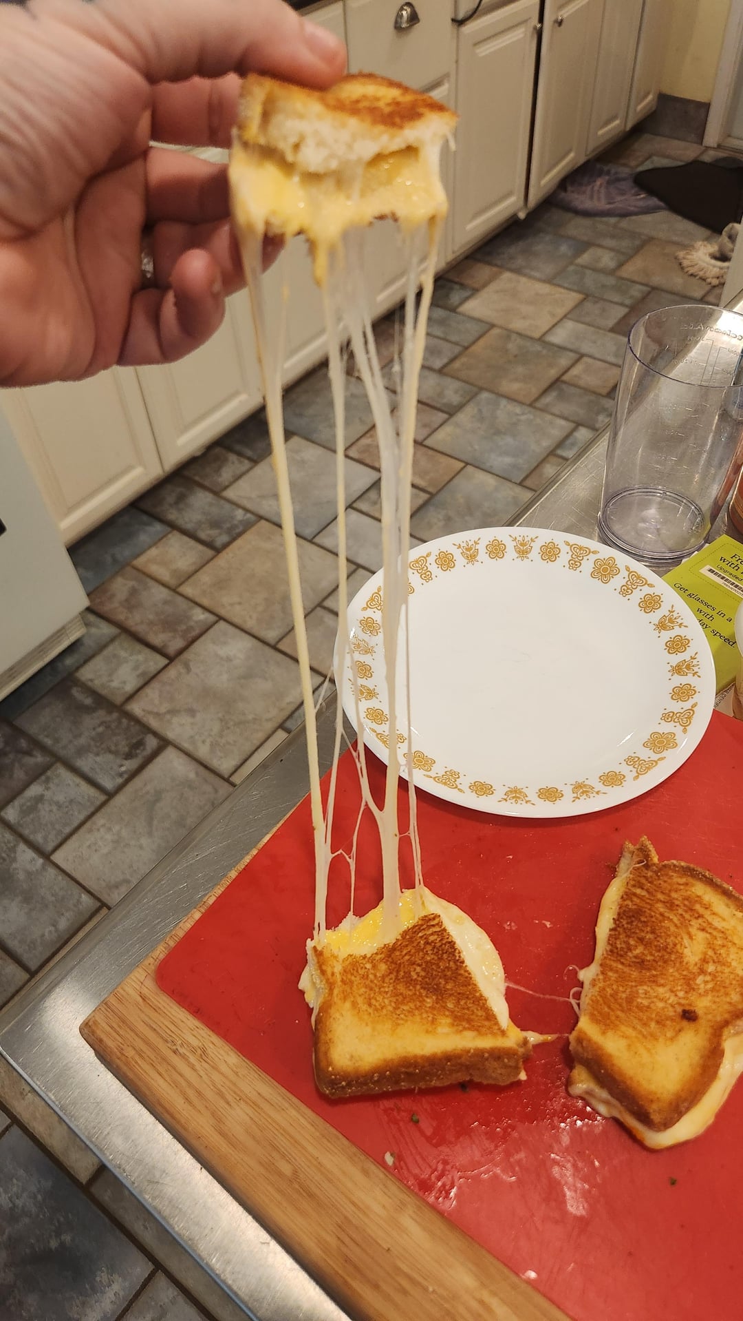 I promised a grilled cheese pull. - Dining and Cooking