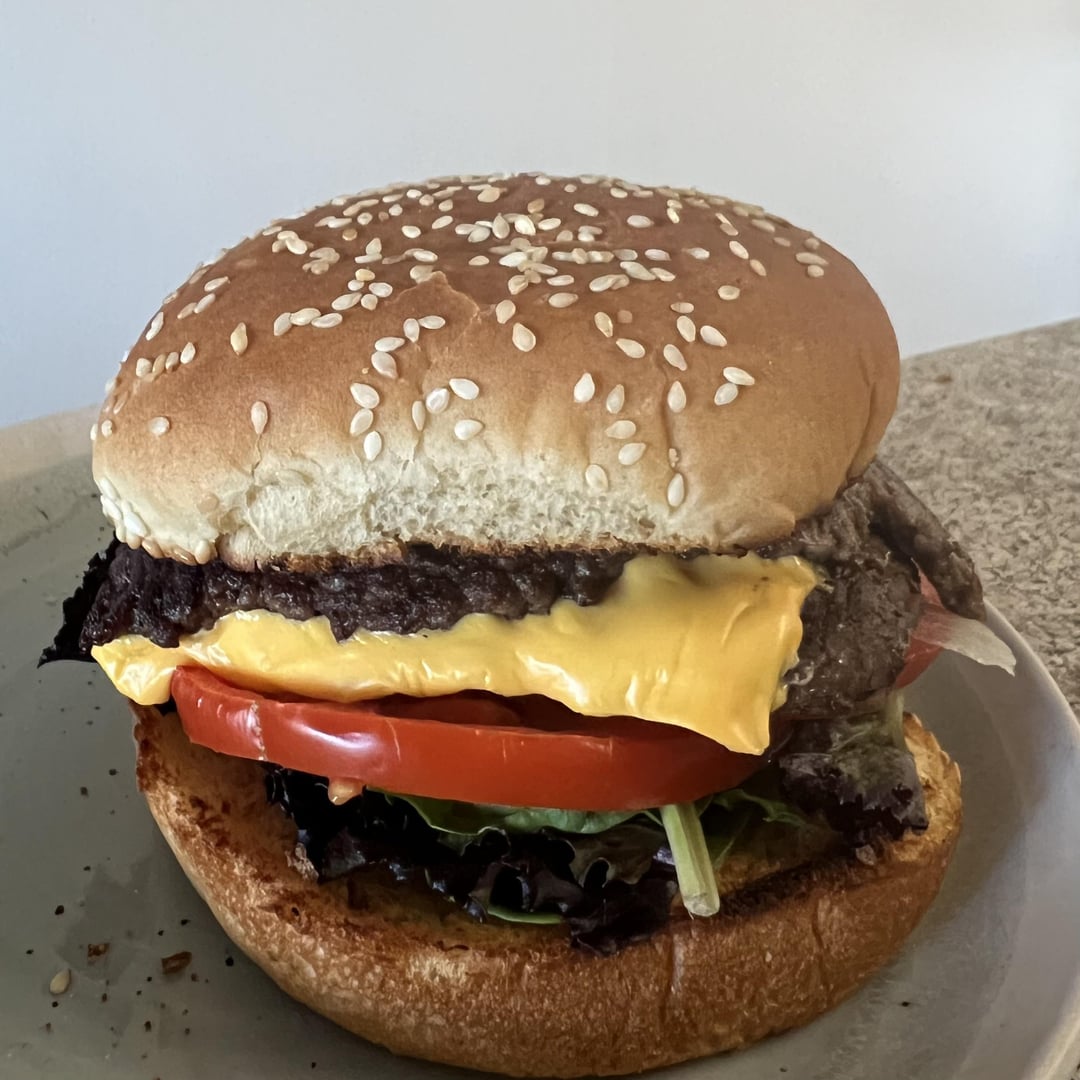Cheeseburger - Dining and Cooking