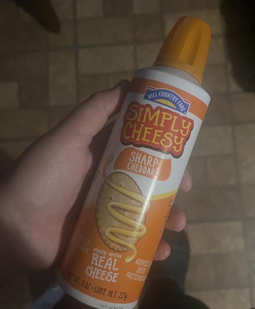 I bought a new can of cheese - Dining and Cooking