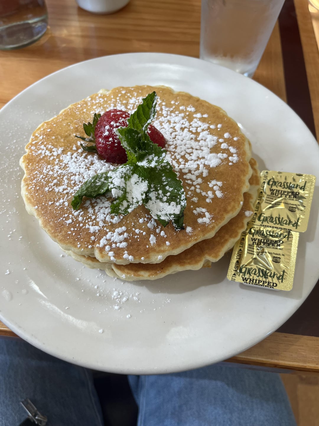 calories in these three buttermilk pancakes? - Dining and Cooking