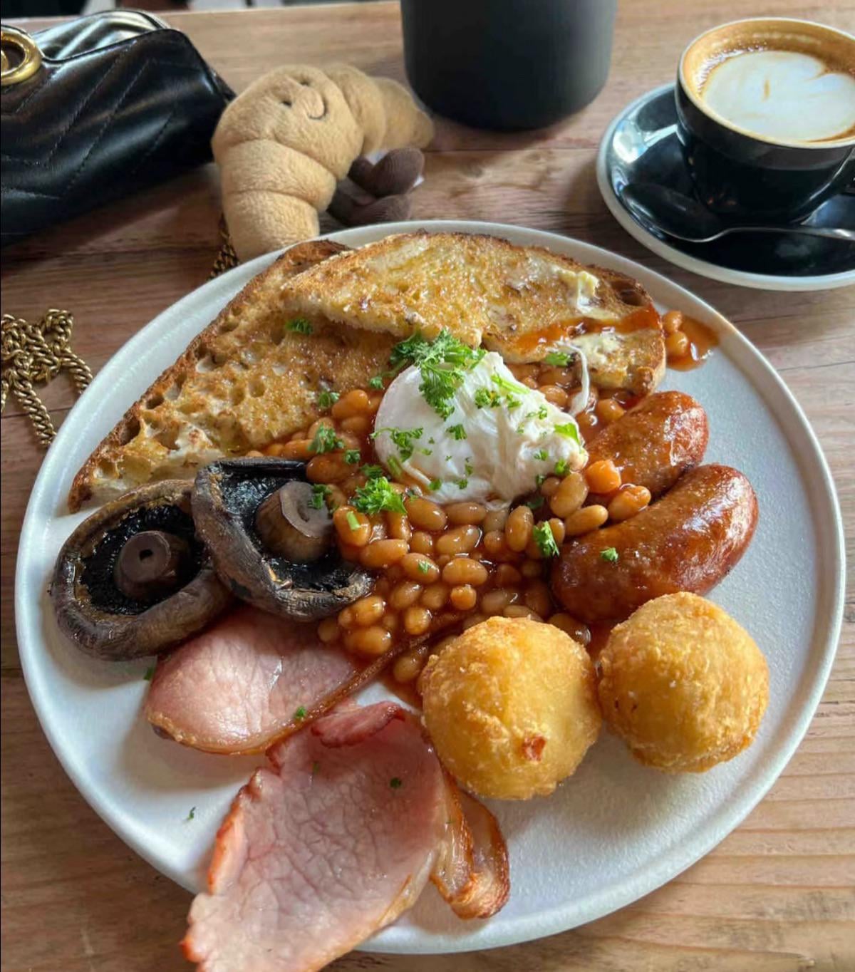 [OC] A Full English Breakfast🥓🍳🍞 - Dining and Cooking