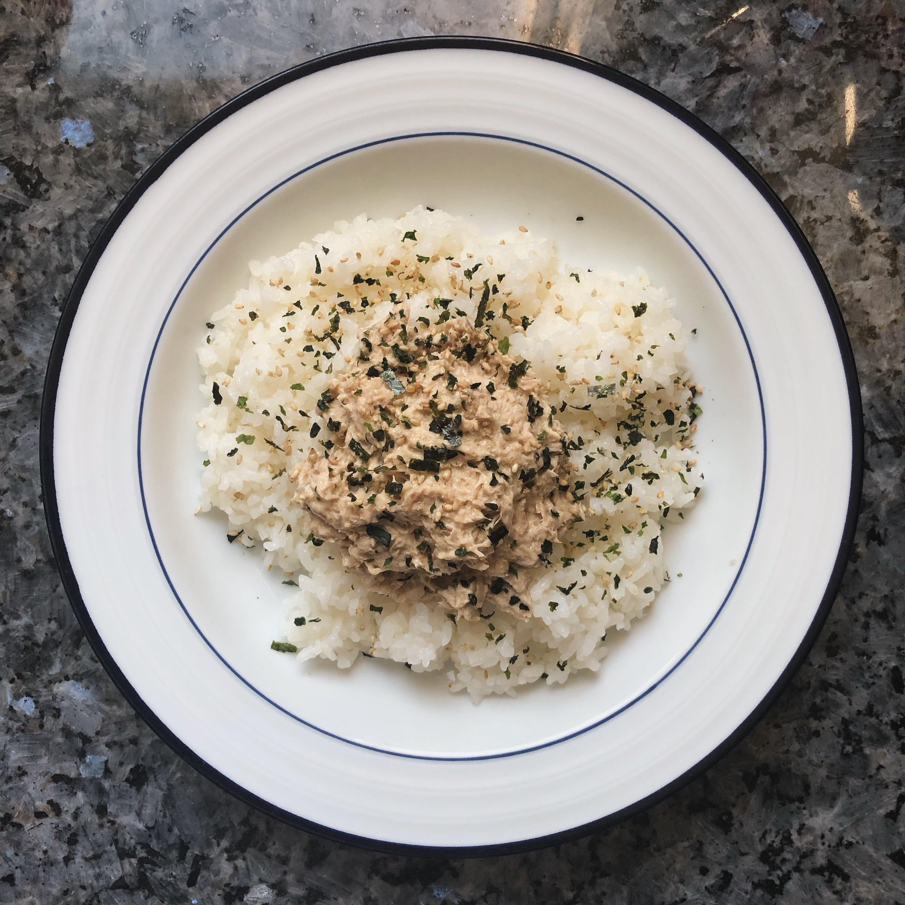 Mackerel Mayo Rice Bowl - Dining and Cooking