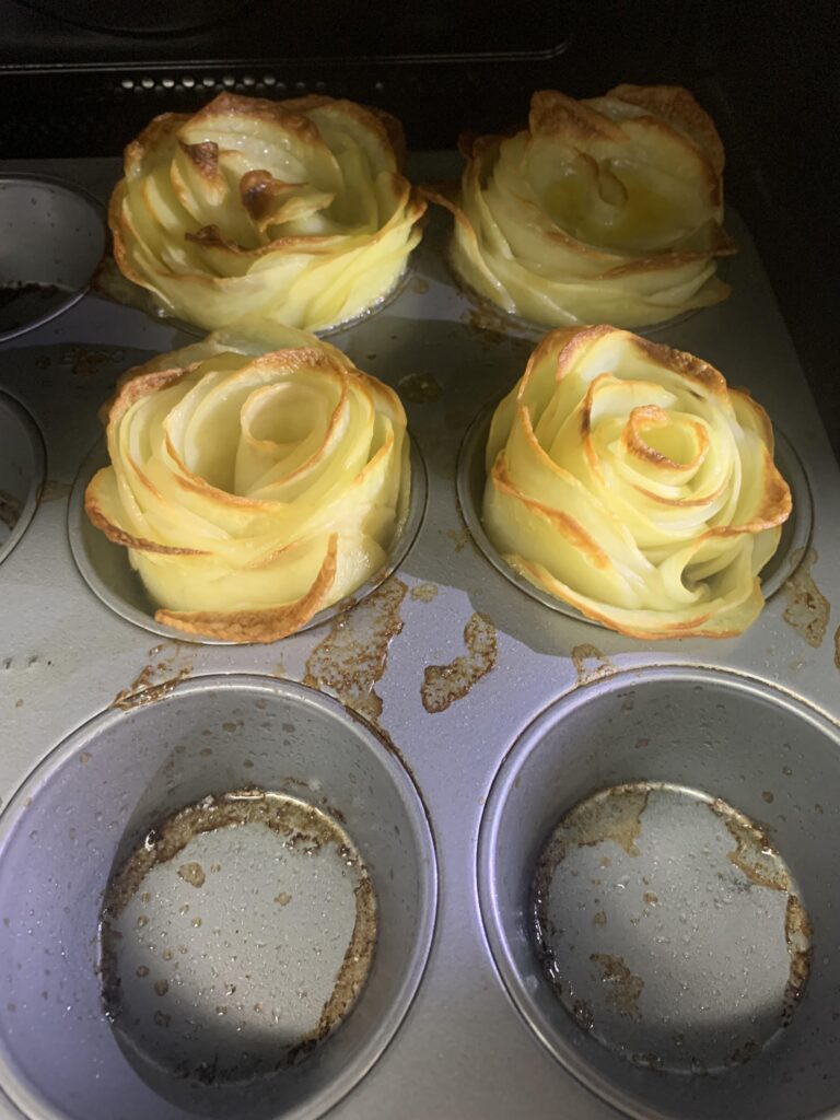 [homemade]potato roses - Dining and Cooking