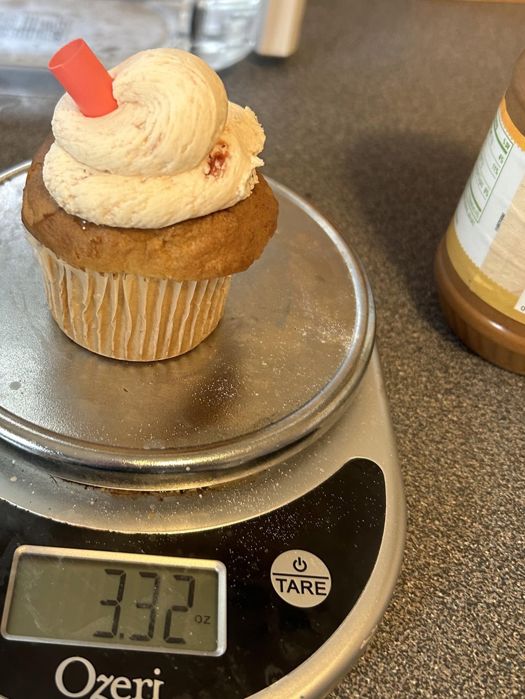 Calorie count on cupcake? 3.3 oz, gluten free, vegan - Dining and Cooking