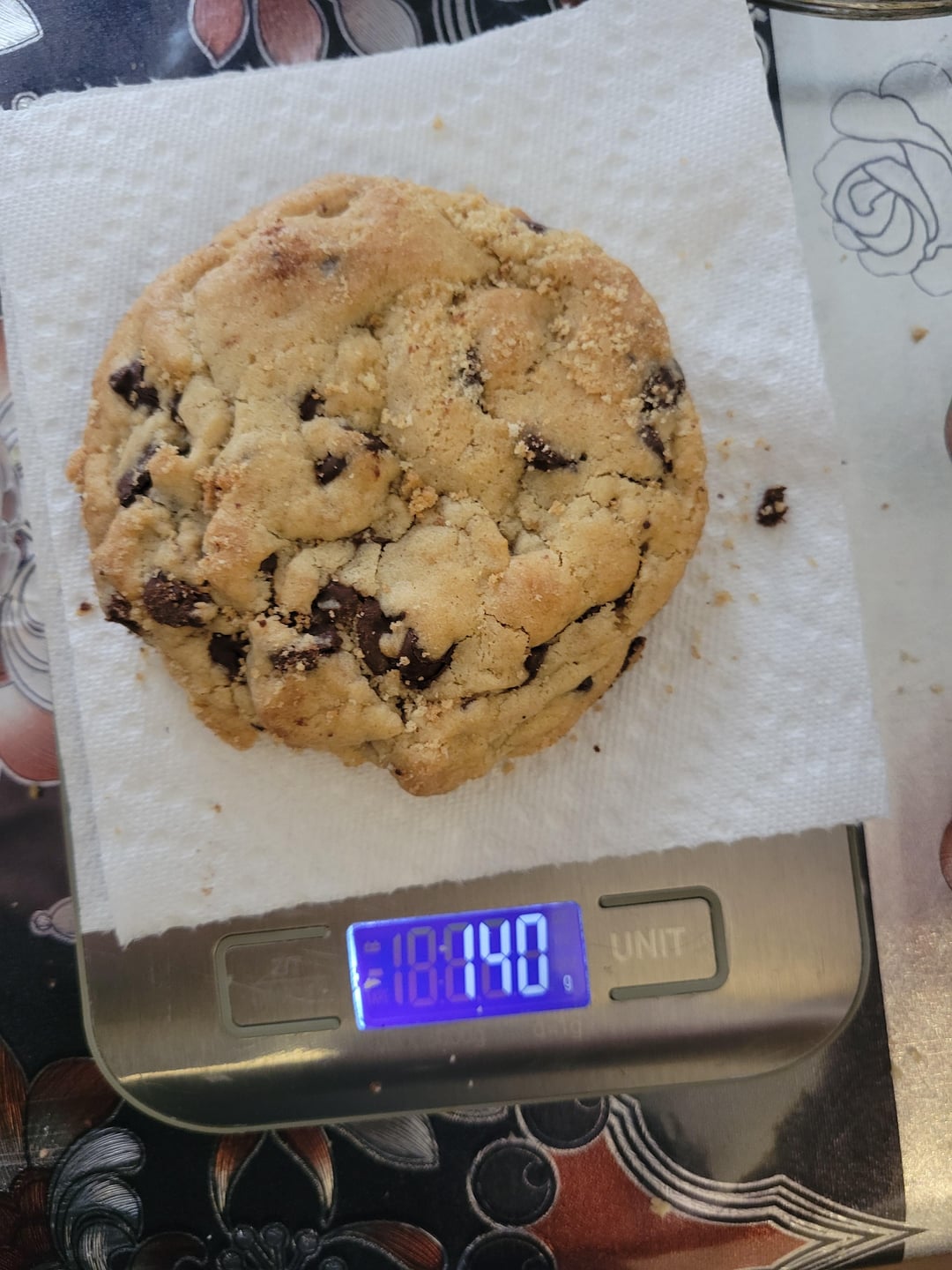 How many in this enormous cookie - Dining and Cooking