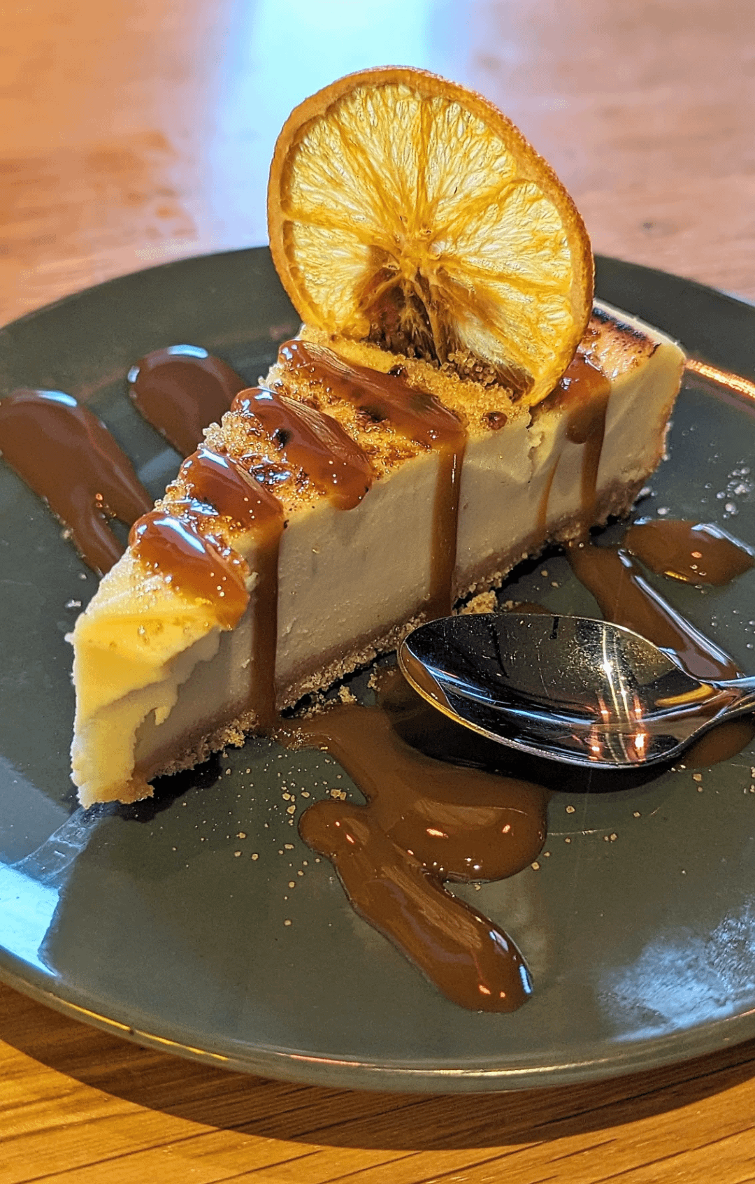 Caramelized New York cheesecake [OC] - Dining and Cooking
