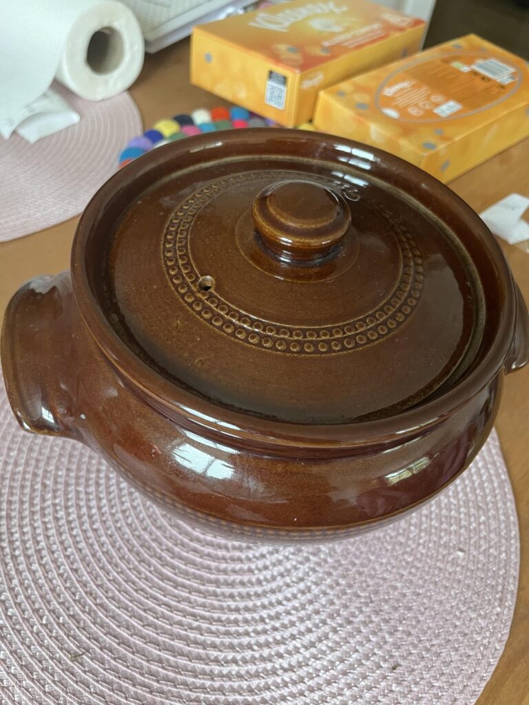 Stoneware Pot - Dining and Cooking