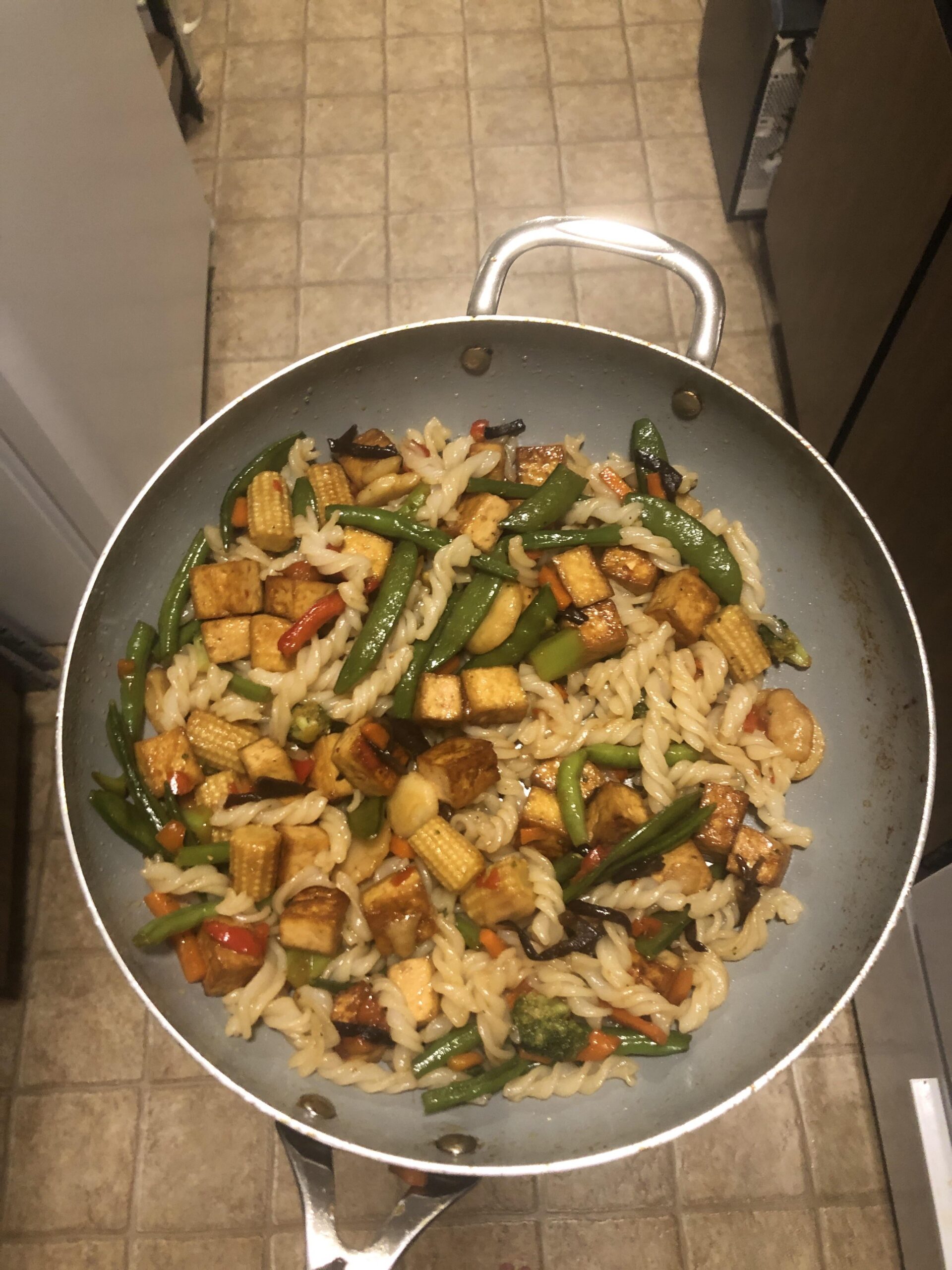 Veggie+tofu+rice pasta stirfry - Dining and Cooking