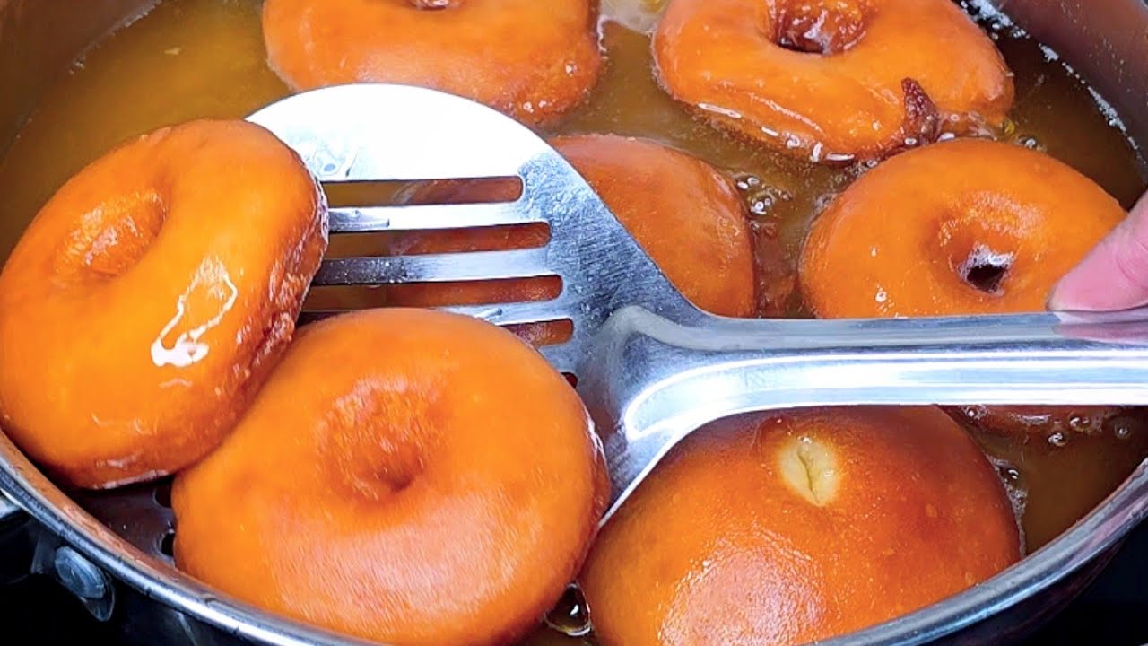 Homemade easy chocolate donuts, no chocolate glazed donut , soft donuts ...