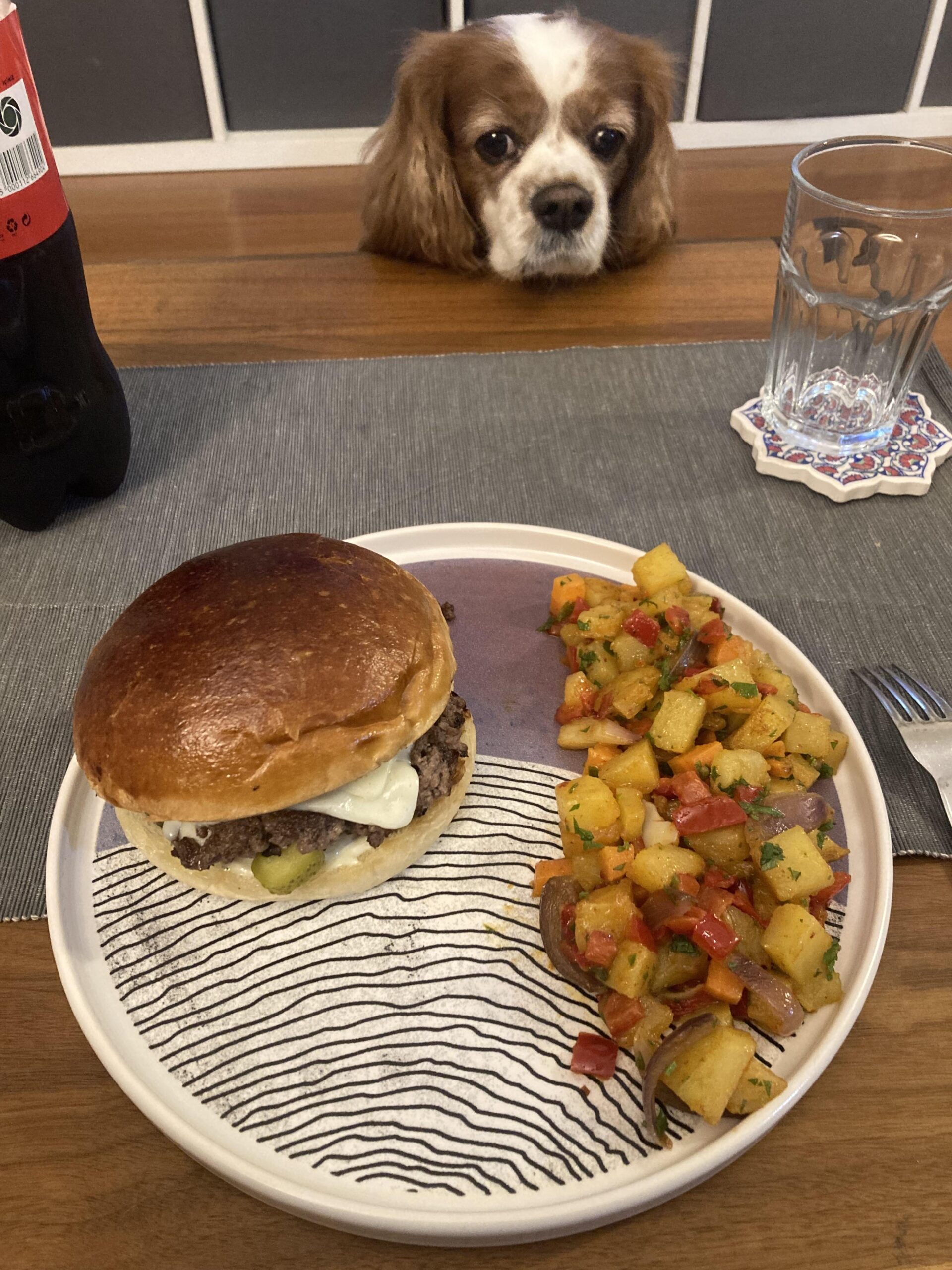 Smash burger and vegetable stir fry - Dining and Cooking