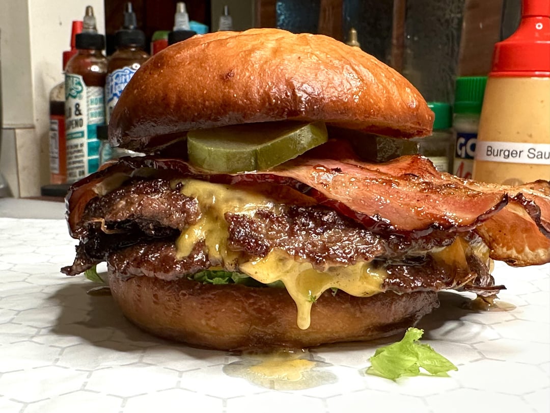 Oklahoma style onion smash burger - Dining and Cooking