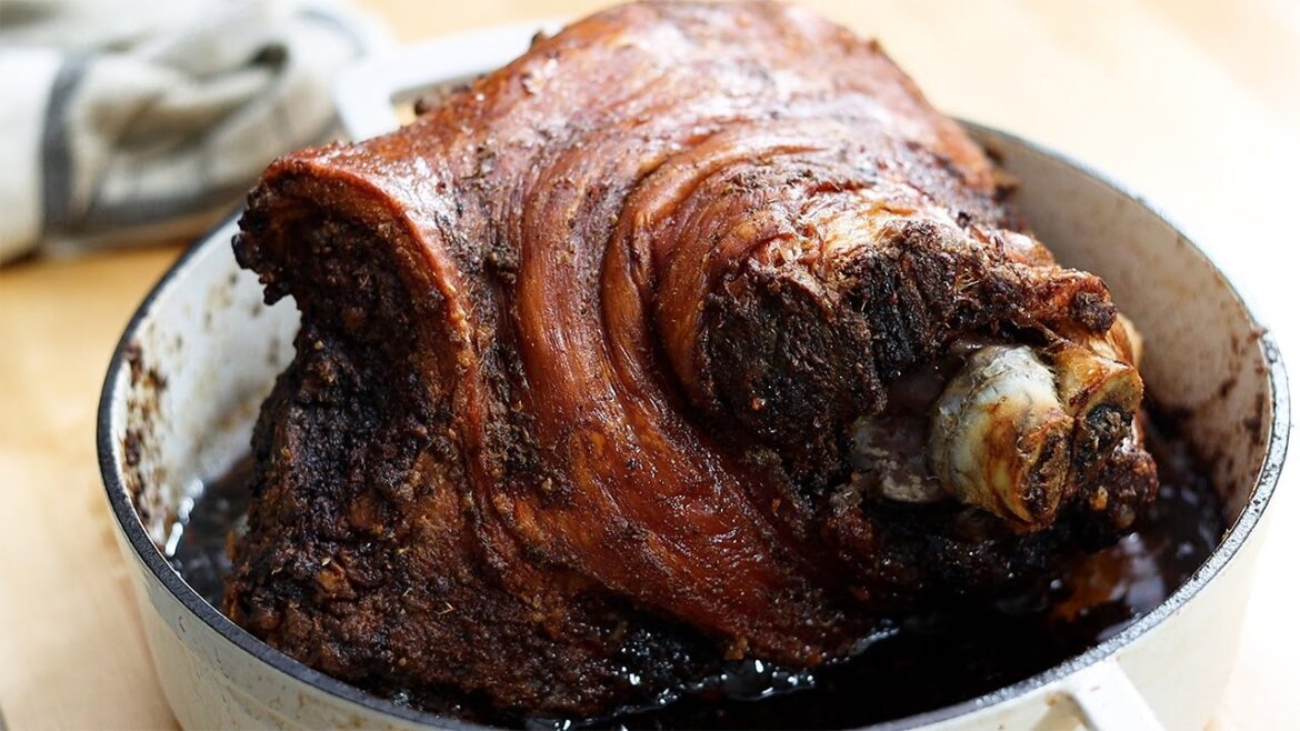 Puerto Rican Pernil (The Best Pork Shoulder Roast Recipe) - Dining and ...
