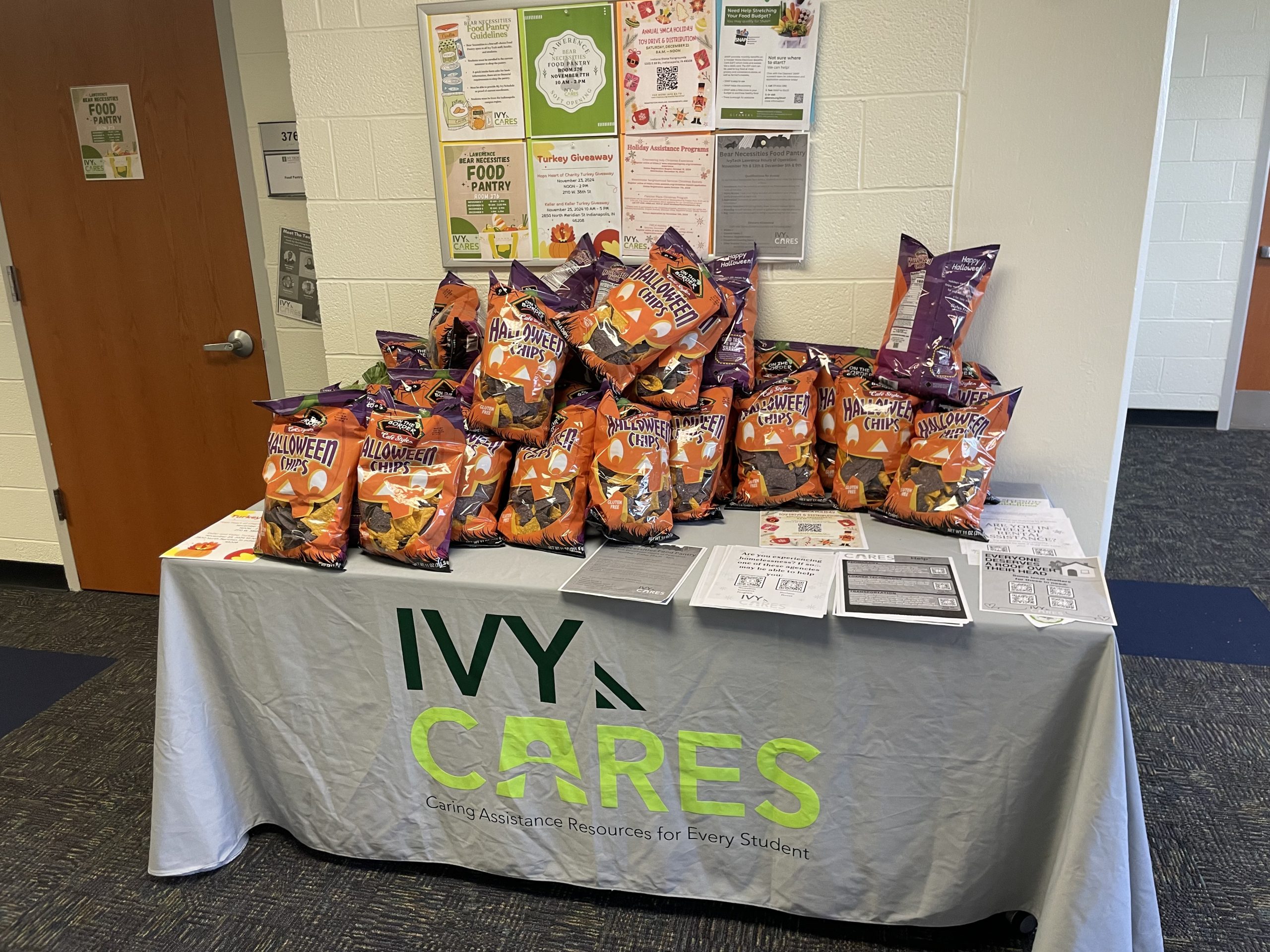 Ivy Tech opens food pantry in Lawrence - Dining and Cooking