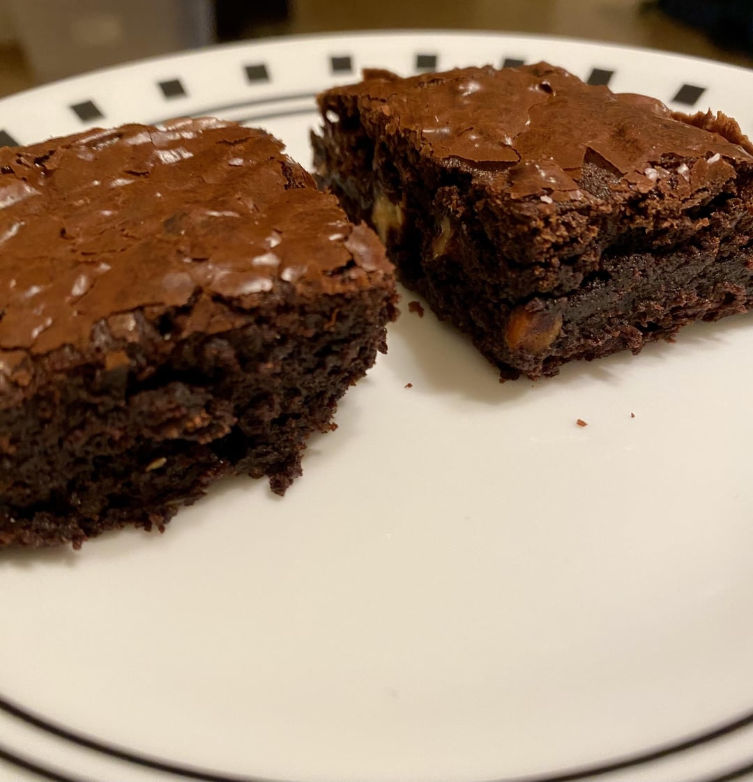 I finally made THE Reddit brownies by u/moonjelly33 - Dining and Cooking