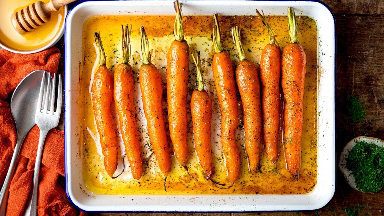 Super Impressive & Easy Side Dish | Honey Roasted Carrots - Dining and ...
