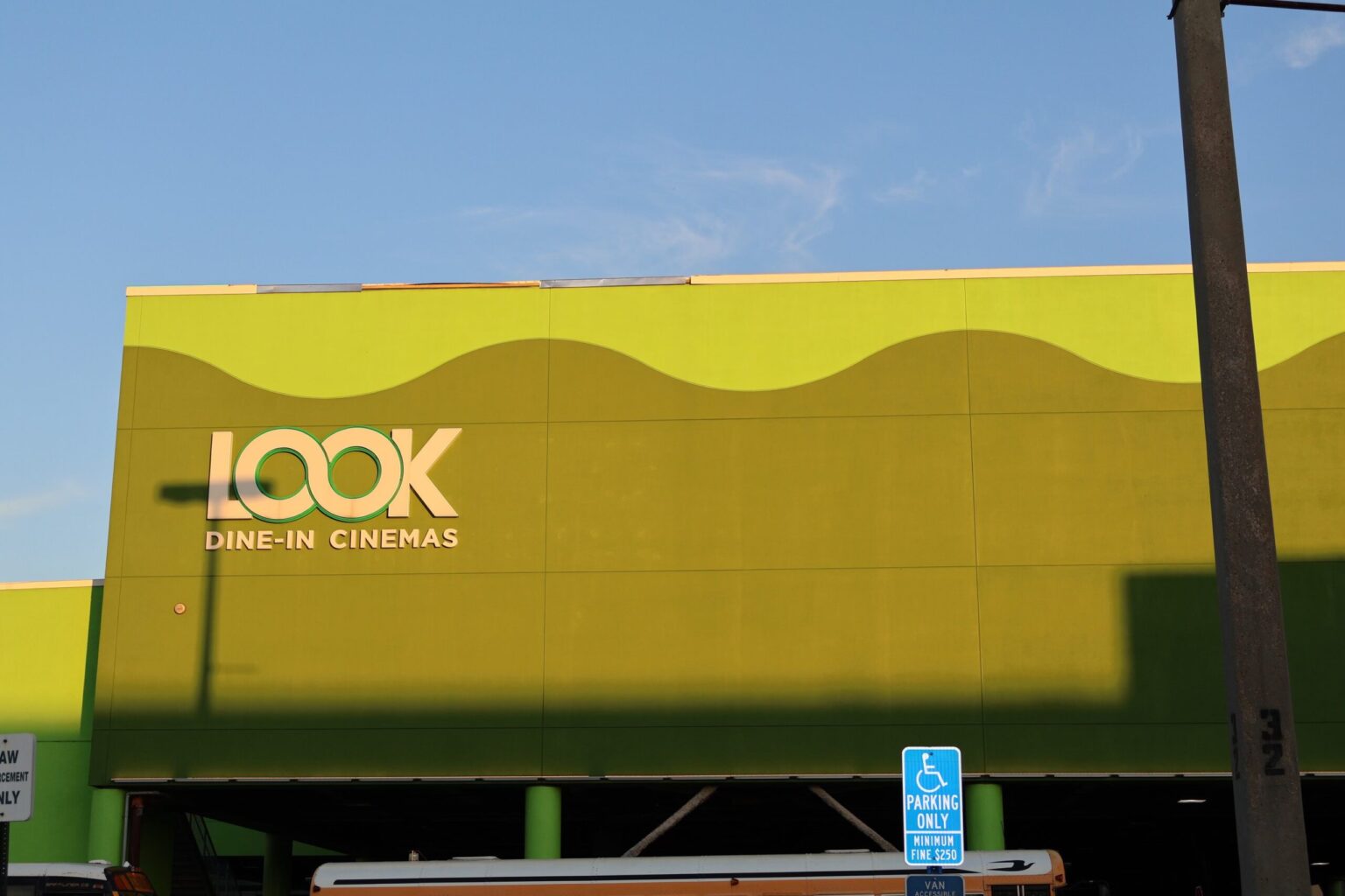 LOOK Dine-In Cinemas by USF to be replaced by Sun-Ray Cinema – The ...