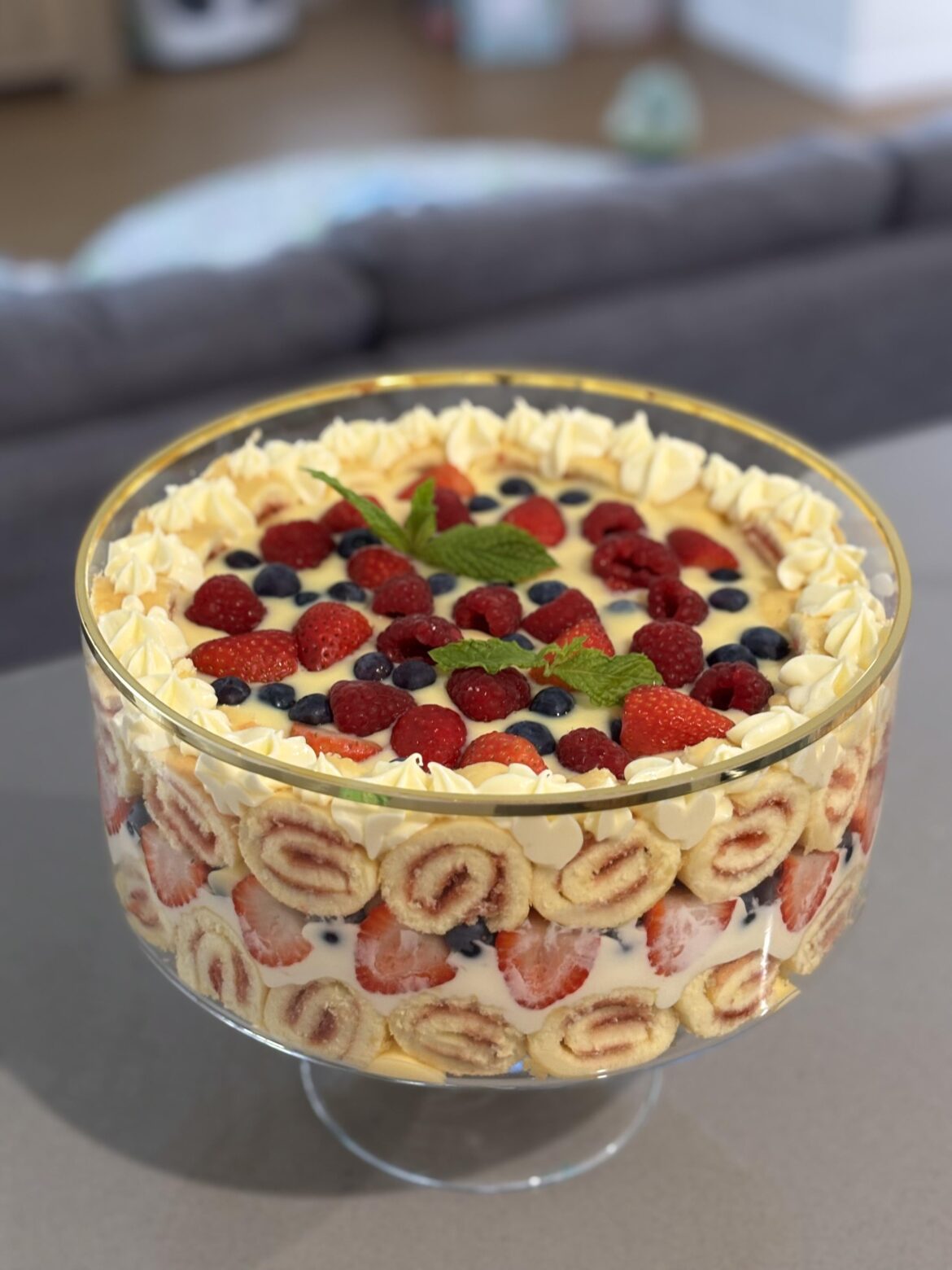 [Homemade] Australian Christmas trifle - Dining and Cooking