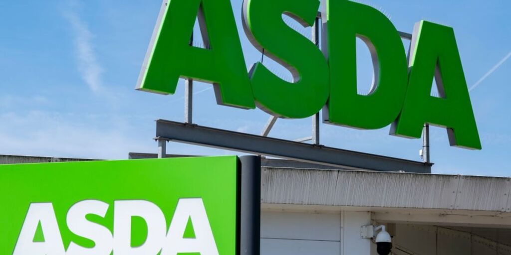 Asda brings back Christmas Dinner pizza and customers can't wait to try ...