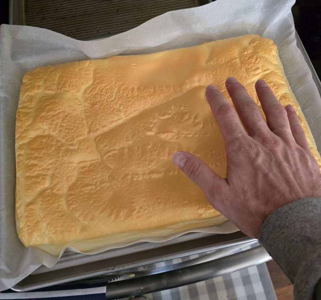 502 kcal MONSTER souffle pancake. 102g of Protein. Low Carb. - Dining ...